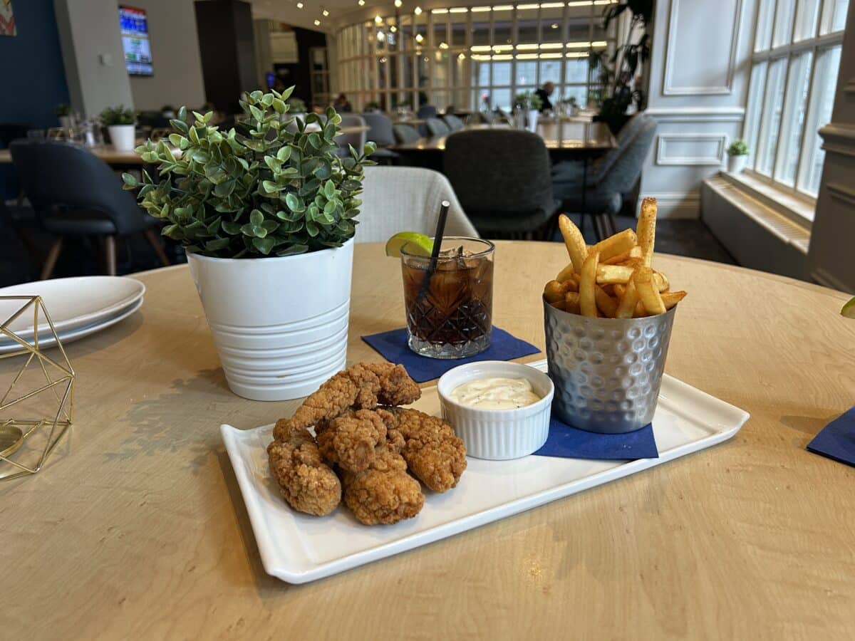 Cafe Nicole Bistro + Bar | Restaurant in St. Lawrence Market District